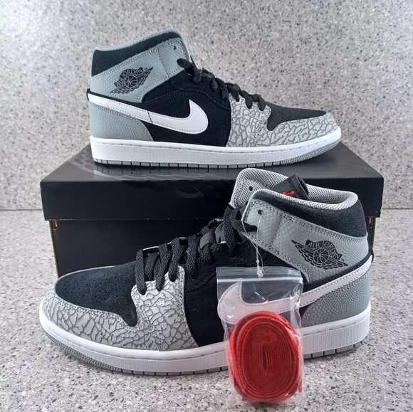 Jordan | Shoes | Nike Air Jordan Mid Elephant Toe Print Sneakers Mens 1 ...